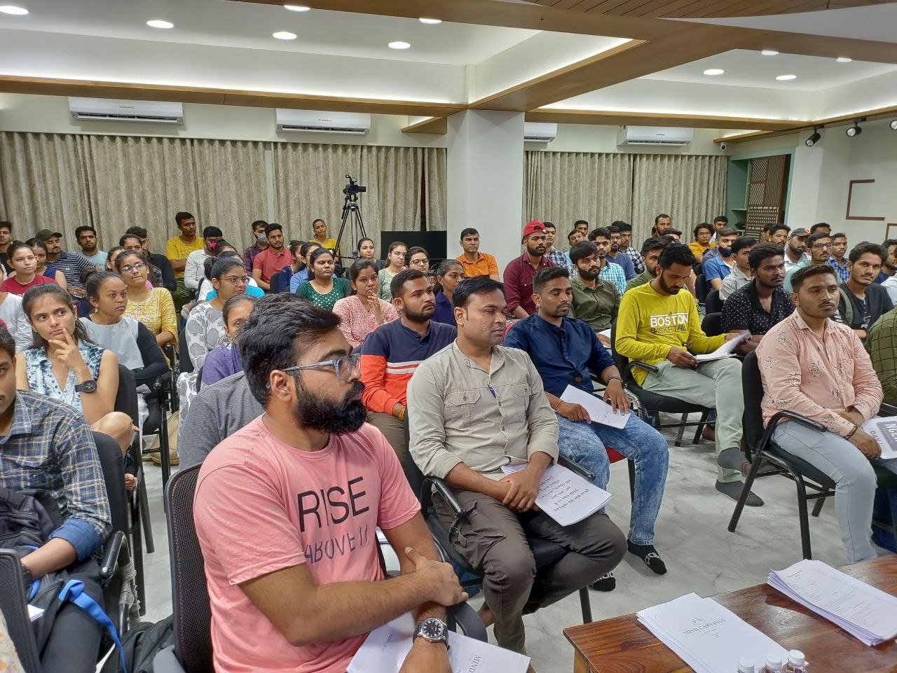 List of Top 5 CUET Academy in Gandhi Nagar: Course, Fee, Rating, Contact Details - CUET Academy ...